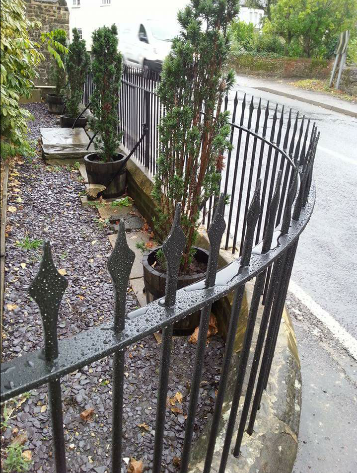 Corner spike topped fence - Petersfield Forge